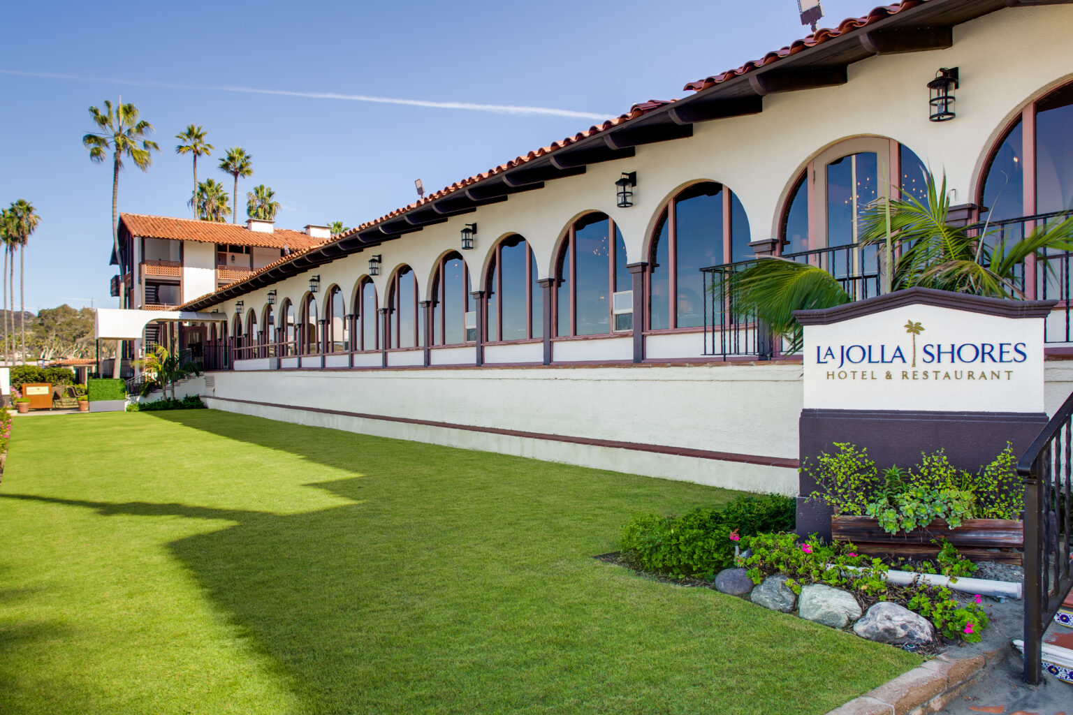 Outdoor Meeting & Event Venues | La Jolla Shores Hotel