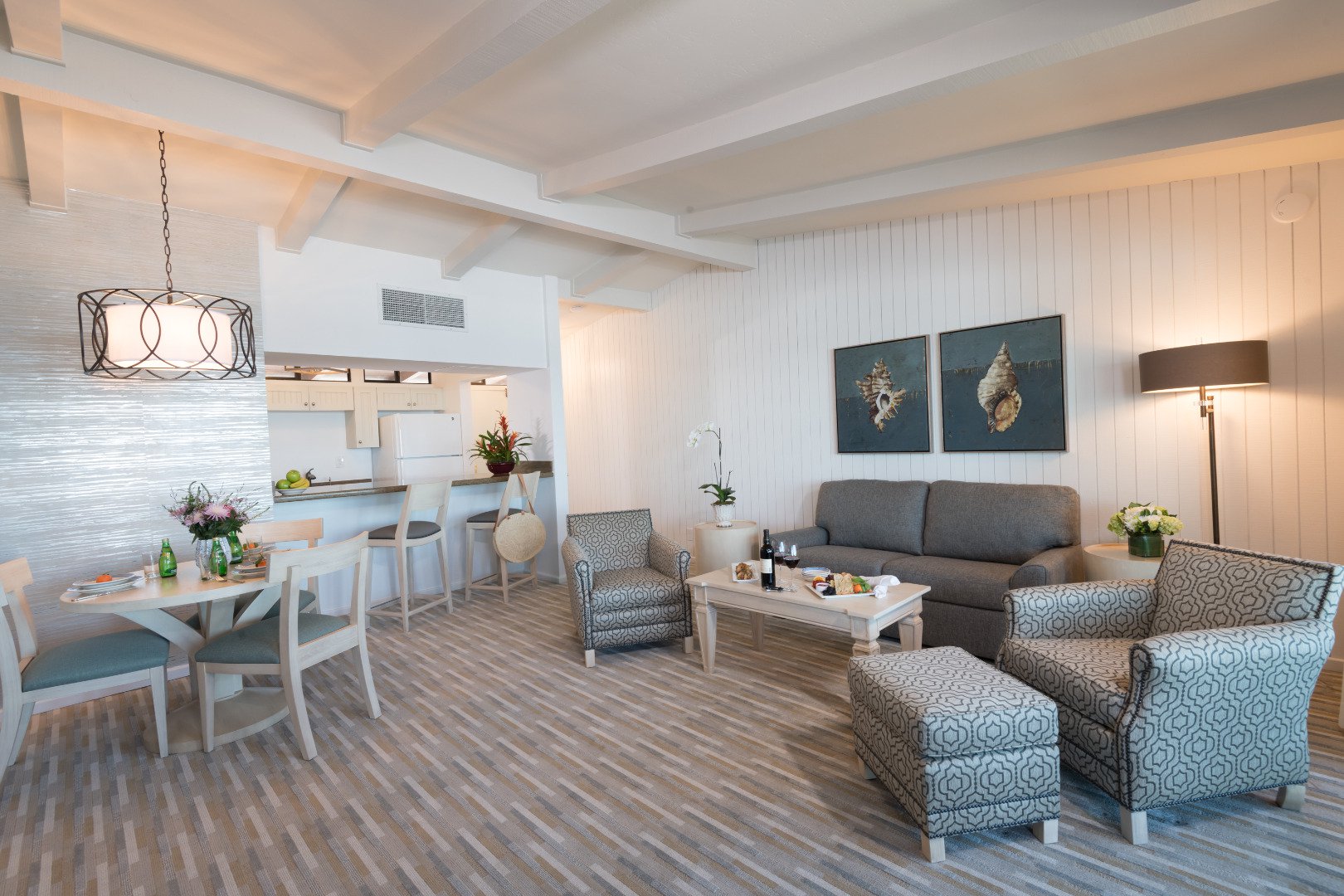 Beachfront Rooms in San Diego | La Jolla Shores Hotel